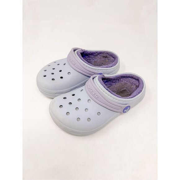CROCS | Shoes | Crocs Little Girl Kids Slip On Fuzzy Fur Lined Classic ...